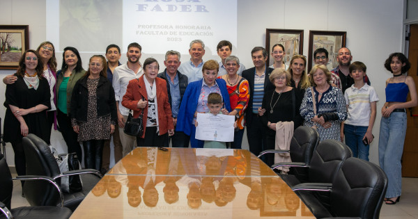 Reconocieron a Rosa Fader como Profesora extraordinaria de la UNCUYO ...