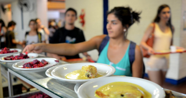 El Comedor Universitario celebra sus 80 años - Prensa UNCUYO